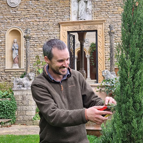 Iford Manor Estate Tickets, Products, Membership Plans, Gift Vouchers ...