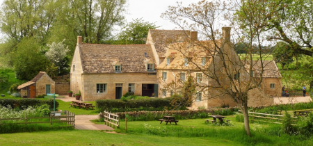 Buy Day Admissions Tickets online - Sacrewell Farm The William Scott ...