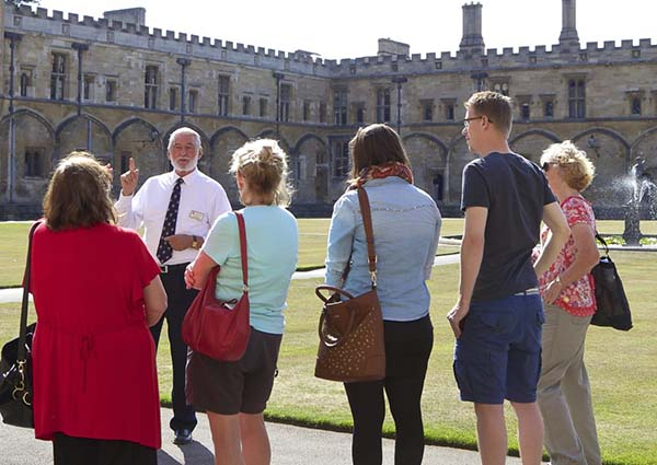 Buy COLLEGE Guided Tour - 40 Minutes Tickets online - Christ Church