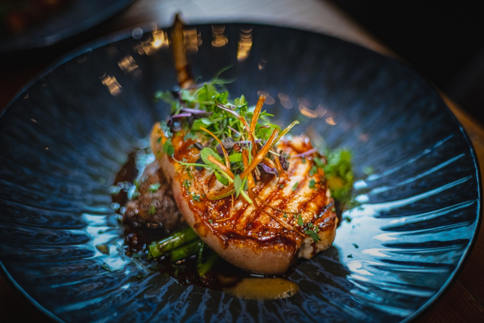 Buy Preshow Dining Experience Tickets online - The Piece Hall