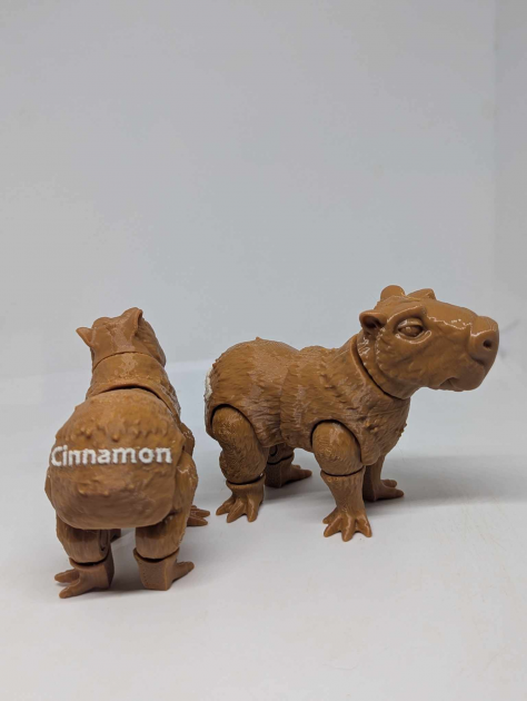 Cinnamon the Capybara Jointed Model