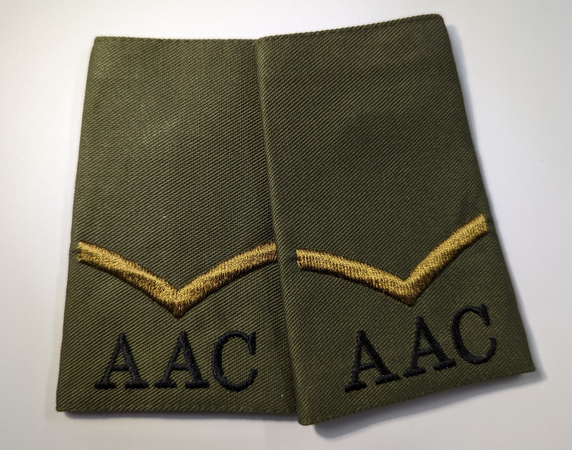 R/Slide - Olive - LCPL